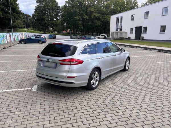 Grey Ford Mondeo 2019 in Jurbarkas, with an engine capacity of 2.00 L and mileage of 290 thousand km for 7300 €, photo 2 on AUTOMOTO.COM.LV