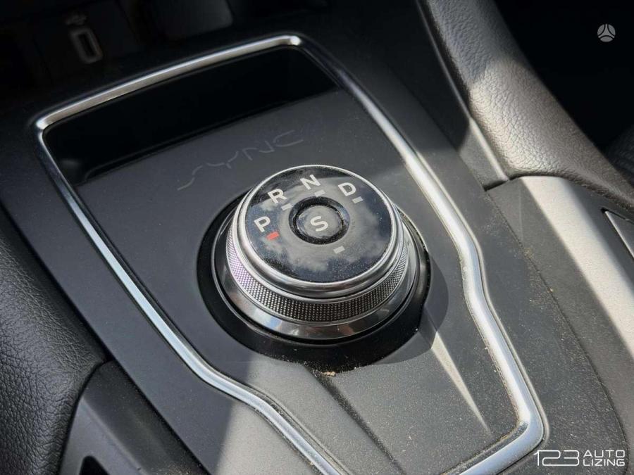 Pelēks Ford Mondeo 2019 Tauragė, ar dzinēja tilpumu 2.00 L un nobraukumu 238 tūkst. km par 8900 €, foto 23 vietnē AUTOMOTO.COM.LV