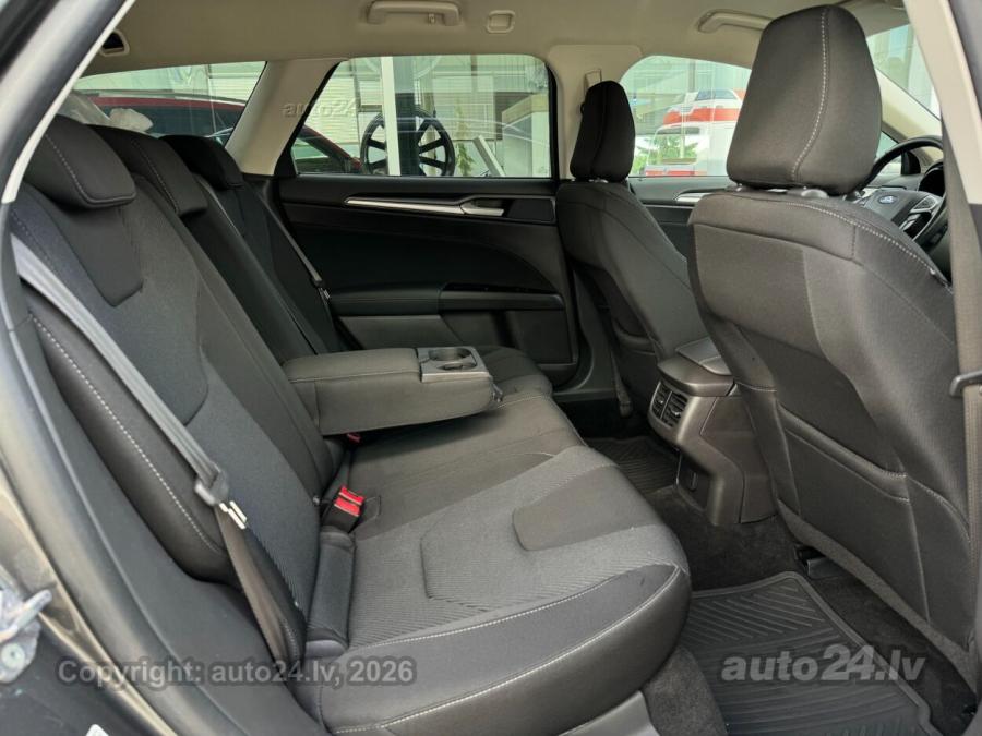 Pelēks Ford Mondeo 2019 Pērnava, ar dzinēja tilpumu 1.50 L un nobraukumu 125 tūkst. km par 11490 €, foto 8 vietnē AUTOMOTO.COM.LV