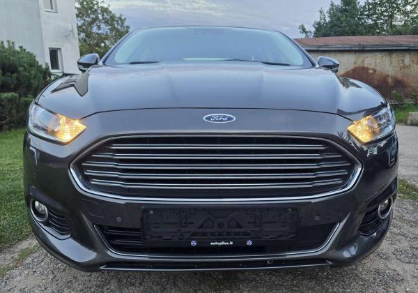 Ford Mondeo 2019 in Kaunas on AUTOMOTO.COM.LV Grey Ford Mondeo 2019 in Kaunas, with an engine capacity of 1.50 L and mileage of 148 thousand km for 8999 €, photo 3 on AUTOMOTO.COM.LV