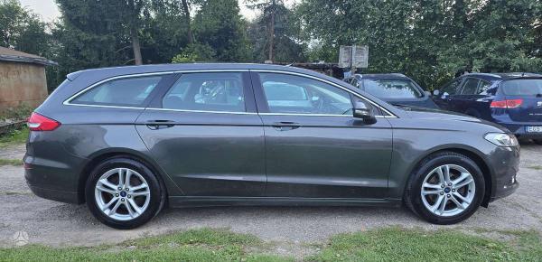 Ford Mondeo 2019 in Kaunas on AUTOMOTO.COM.LV Grey Ford Mondeo 2019 in Kaunas, with an engine capacity of 1.50 L and mileage of 148 thousand km for 8999 €, photo 5 on AUTOMOTO.COM.LV