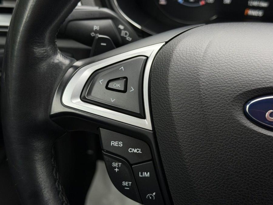 Pelēks Ford Mondeo 2019 Pērnava, ar dzinēja tilpumu 1.50 L un nobraukumu 123 tūkst. km par 10900 €, foto 15 vietnē AUTOMOTO.COM.LV