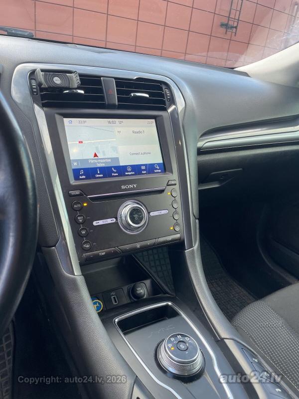 Grey Ford Mondeo 2019 in Tallinn, with an engine capacity of 2.00 L and mileage of 210 thousand km for 9500 €, photo 9 on AUTOMOTO.COM.LV
