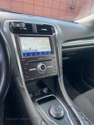 Pelēks Ford Mondeo 2019 Tallina, ar dzinēja tilpumu 2.00 L un nobraukumu 210 tūkst. km par 9500 €, foto 9 vietnē AUTOMOTO.COM.LV