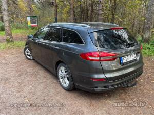Pelēks Ford Mondeo 2019 Tallina, ar dzinēja tilpumu 2.00 L un nobraukumu 210 tūkst. km par 9500 €, foto 13 vietnē AUTOMOTO.COM.LV