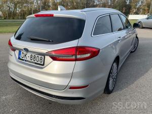 Grey Ford Mondeo 2020 in Liepaja, with an engine capacity of 2.00 L and mileage of 176 thousand km for 12500 €, photo 3 on AUTOMOTO.COM.LV