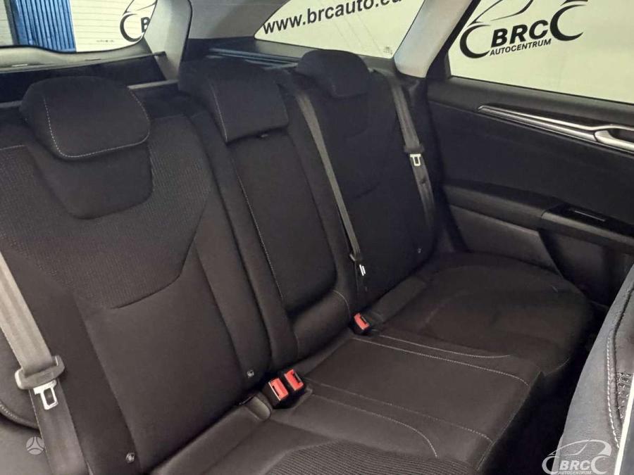 Pelēks Ford Mondeo 2020 Viļņa, ar dzinēja tilpumu 2.00 L un nobraukumu 118 tūkst. km par 14900 €, foto 12 vietnē AUTOMOTO.COM.LV