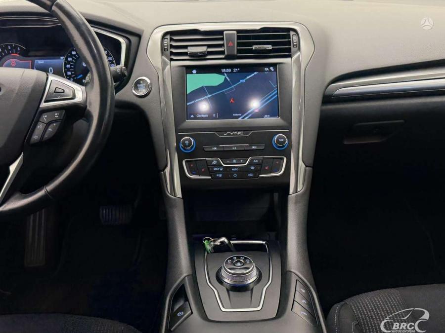 Pelēks Ford Mondeo 2020 Viļņa, ar dzinēja tilpumu 2.00 L un nobraukumu 118 tūkst. km par 14900 €, foto 15 vietnē AUTOMOTO.COM.LV