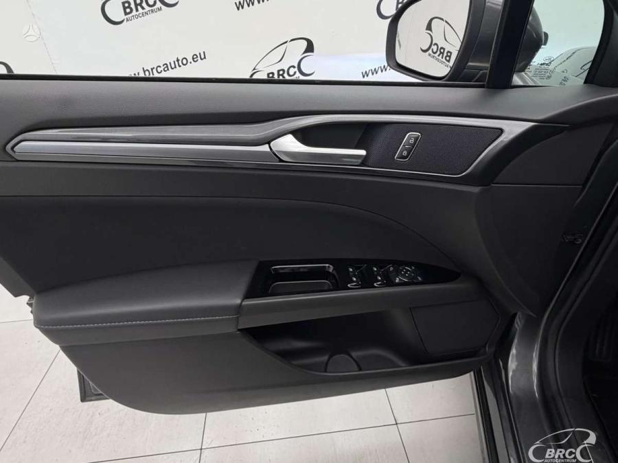 Pelēks Ford Mondeo 2020 Viļņa, ar dzinēja tilpumu 2.00 L un nobraukumu 118 tūkst. km par 14900 €, foto 20 vietnē AUTOMOTO.COM.LV