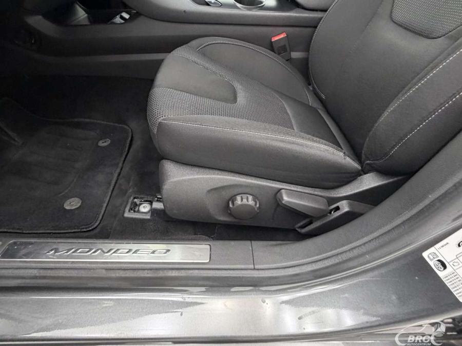 Pelēks Ford Mondeo 2020 Viļņa, ar dzinēja tilpumu 2.00 L un nobraukumu 118 tūkst. km par 14900 €, foto 22 vietnē AUTOMOTO.COM.LV