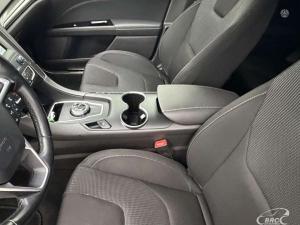 Pelēks Ford Mondeo 2020 Viļņa, ar dzinēja tilpumu 2.00 L un nobraukumu 118 tūkst. km par 14900 €, foto 24 vietnē AUTOMOTO.COM.LV