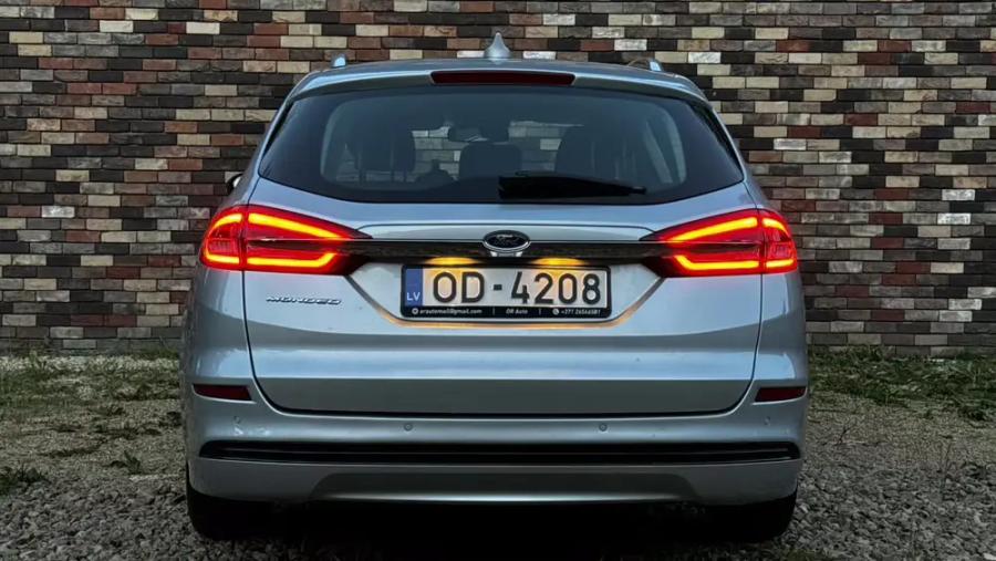 Pelēks Ford Mondeo 2020 Rīga, ar dzinēja tilpumu 2.00 L un nobraukumu 190 tūkst. km par 11400 €, foto 7 vietnē AUTOMOTO.COM.LV