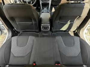 Pelēks Ford Mondeo 2020 Rīga, ar dzinēja tilpumu 2.00 L un nobraukumu 190 tūkst. km par 11400 €, foto 14 vietnē AUTOMOTO.COM.LV