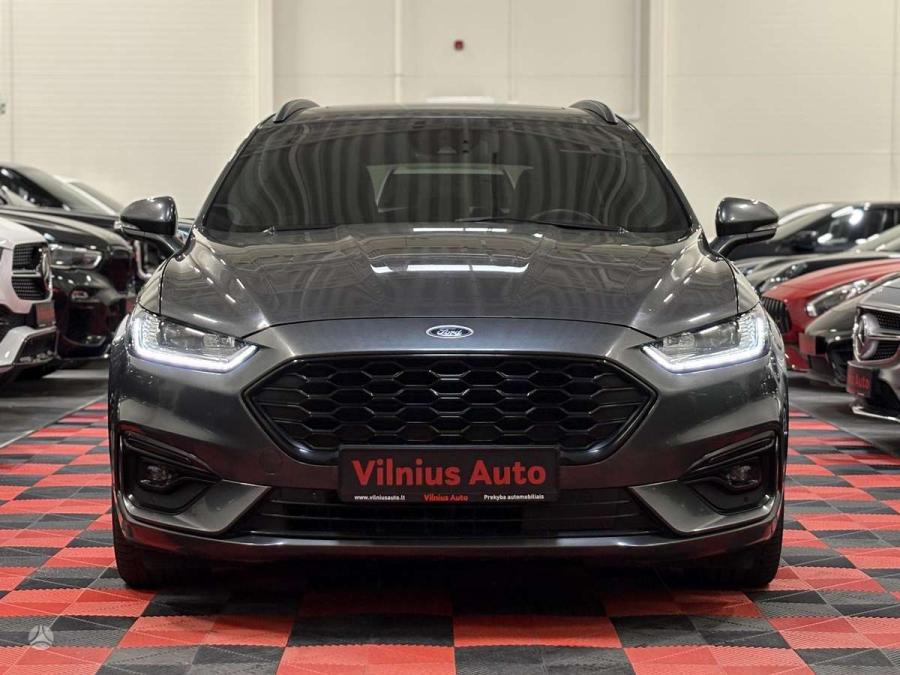 Grey Ford Mondeo 2020 in Vilnius, with an engine capacity of 2.00 L and mileage of 151 thousand km for 16990 €, photo 3 on AUTOMOTO.COM.LV