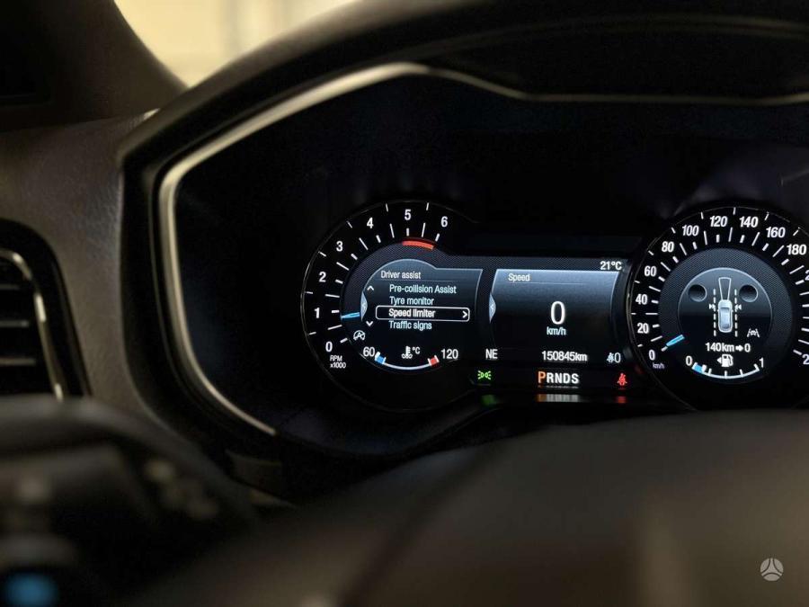 Grey Ford Mondeo 2020 in Vilnius, with an engine capacity of 2.00 L and mileage of 151 thousand km for 16990 €, photo 25 on AUTOMOTO.COM.LV