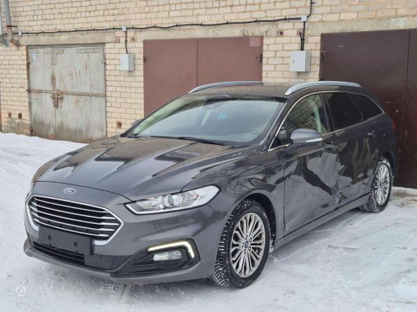 Pelēks Ford Mondeo 2021 Šauļi, ar dzinēja tilpumu 2.00 L un nobraukumu 237 tūkst. km par 6950 €, foto 1 vietnē AUTOMOTO.COM.LV