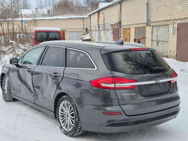 Pelēks Ford Mondeo 2021 Šauļi, ar dzinēja tilpumu 2.00 L un nobraukumu 237 tūkst. km par 6950 €, foto 5 vietnē AUTOMOTO.COM.LV