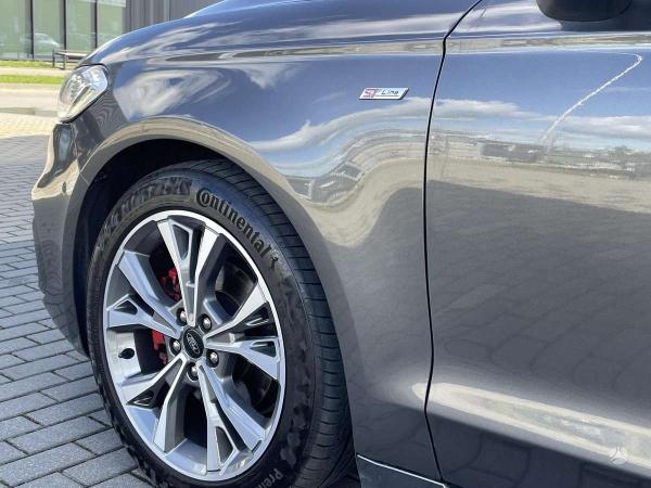 Ford Mondeo 2021 in Siauliai on AUTOMOTO.COM.LV Grey Ford Mondeo 2021 in Siauliai, with an engine capacity of 2.00 L and mileage of 242 thousand km for 12200 €, photo 10 on AUTOMOTO.COM.LV