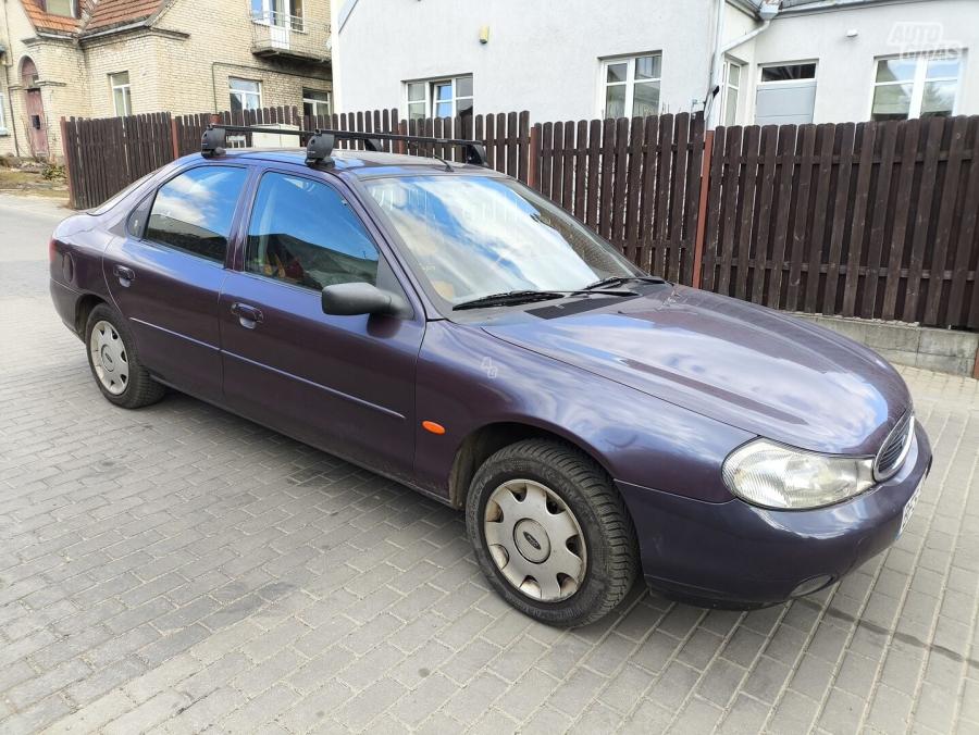 Ford Mondeo 1996 Viļņa, ar dzinēja tilpumu 2.00 L un nobraukumu 193 tūkst. km par 550 €, foto 3 vietnē AUTOMOTO.COM.LV