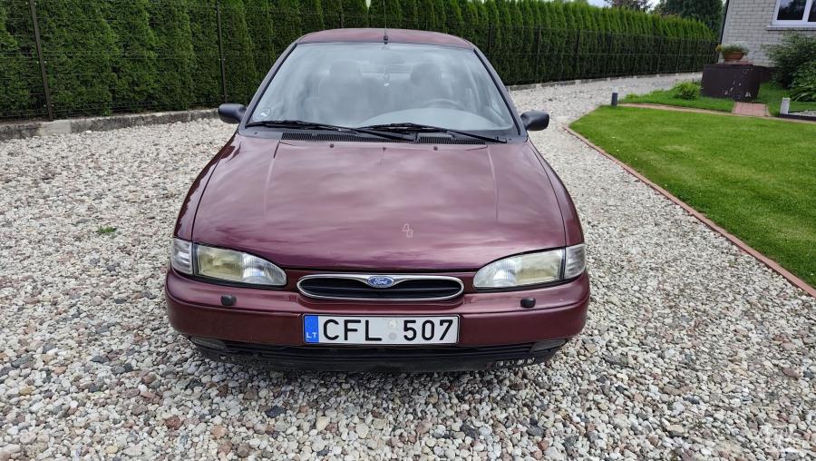 Ford Mondeo 1996 Marijampole, ar dzinēja tilpumu 1.80 L un nobraukumu 256 tūkst. km par 330 €, foto 3 vietnē AUTOMOTO.COM.LV