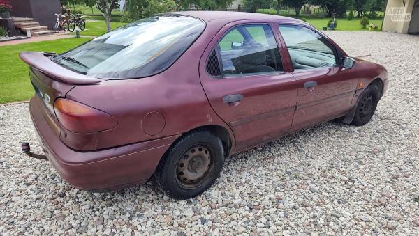 Ford Mondeo 1996 Marijampole, ar dzinēja tilpumu 1.80 L un nobraukumu 256 tūkst. km par 330 €, foto 4 vietnē AUTOMOTO.COM.LV