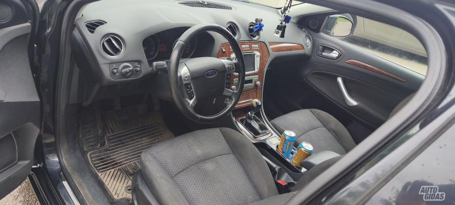 Ford Mondeo 2007 Šauļi, ar dzinēja tilpumu 2.50 L un nobraukumu 269 tūkst. km par 1700 €, foto 8 vietnē AUTOMOTO.COM.LV