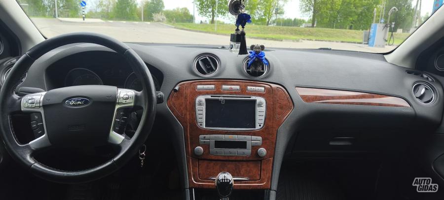 Ford Mondeo 2007 Šauļi, ar dzinēja tilpumu 2.50 L un nobraukumu 269 tūkst. km par 1700 €, foto 9 vietnē AUTOMOTO.COM.LV