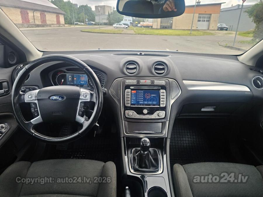 Ford Mondeo 2008 in Paide, with an engine capacity of 1.80 L and mileage of 292 thousand km for 2990 €, photo 9 on AUTOMOTO.COM.LV