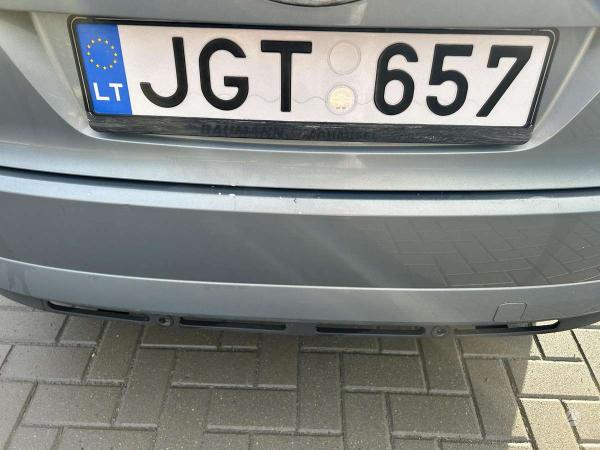 Ford Mondeo 2008 in Vilnius, with an engine capacity of 1.60 L and mileage of 246 thousand km for 1100 €, photo 6 on AUTOMOTO.COM.LV