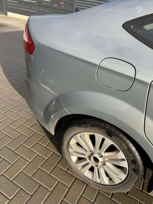 Ford Mondeo 2008 in Vilnius, with an engine capacity of 1.60 L and mileage of 246 thousand km for 1100 €, photo 8 on AUTOMOTO.COM.LV