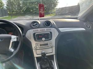 Ford Mondeo 2008 in Vilnius, with an engine capacity of 1.60 L and mileage of 246 thousand km for 1100 €, photo 13 on AUTOMOTO.COM.LV