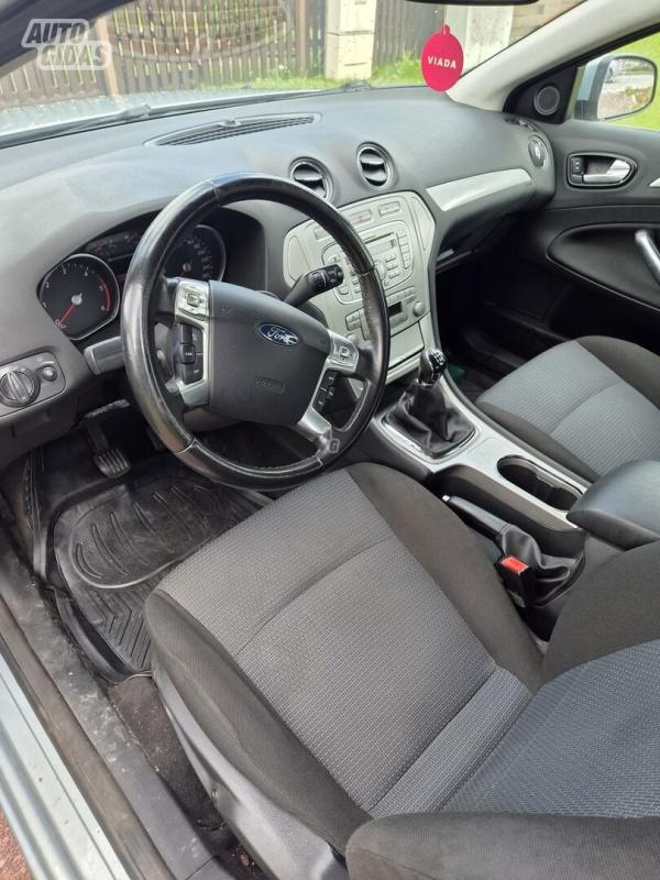 Ford Mondeo 2009 in Panevezys, with an engine capacity of 1.80 L and mileage of 259 thousand km for 1950 €, photo 7 on AUTOMOTO.COM.LV