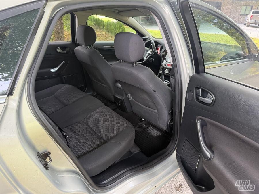 Ford Mondeo 2010 in Kelme, with an engine capacity of 2.00 L and mileage of 419 thousand km for 1950 €, photo 19 on AUTOMOTO.COM.LV