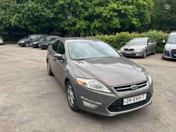 Ford Mondeo 2012 Viļņa, ar dzinēja tilpumu 1.60 L un nobraukumu 240 tūkst. km par 3300 €, foto 5 vietnē AUTOMOTO.COM.LV