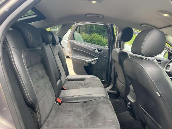 Ford Mondeo 2012 Viļņa, ar dzinēja tilpumu 1.60 L un nobraukumu 240 tūkst. km par 3300 €, foto 8 vietnē AUTOMOTO.COM.LV