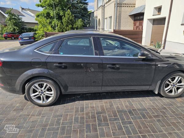 Ford Mondeo 2014 in Trakai, with an engine capacity of 2.00 L and mileage of 226 thousand km for 1800 €, photo 8 on AUTOMOTO.COM.LV