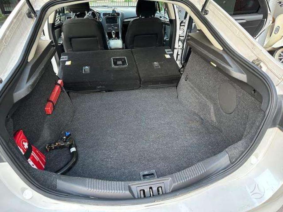 Ford Mondeo 2014 Viļņa, ar dzinēja tilpumu 2.00 L un nobraukumu 309 tūkst. km par 4900 €, foto 4 vietnē AUTOMOTO.COM.LV