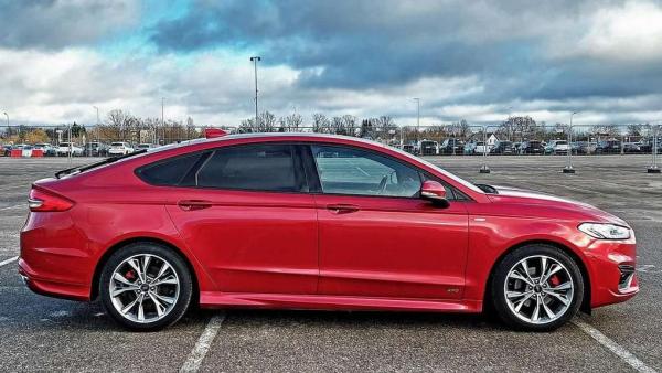 Ford Mondeo 2020 in Vilnius, with an engine capacity of 2.00 L and mileage of 43 thousand km for 22900 €, photo 5 on AUTOMOTO.COM.LV