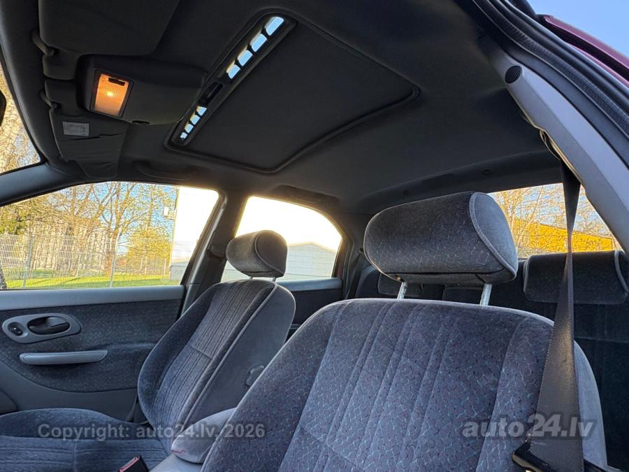 Sarkans Ford Mondeo 1994 Rapla, ar dzinēja tilpumu 1.80 L un nobraukumu 201 tūkst. km par 1200 €, foto 13 vietnē AUTOMOTO.COM.LV