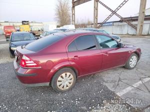 Sarkans Ford Mondeo 2005 Tallina, ar dzinēja tilpumu 1.80 L un nobraukumu 292 tūkst. km par 599 €, foto 3 vietnē AUTOMOTO.COM.LV