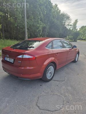Red Ford Mondeo 2008 in Riga, with an engine capacity of 2.00 L and mileage of 258 thousand km for 3200 €, photo 6 on AUTOMOTO.COM.LV