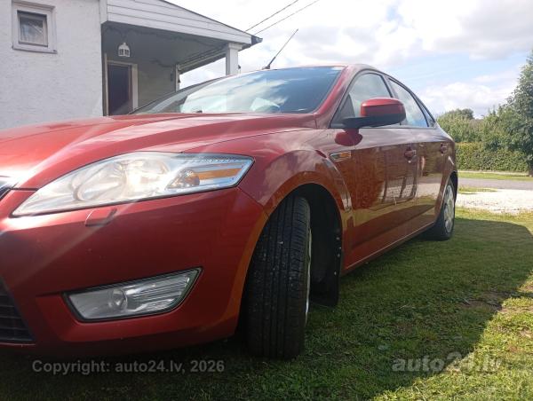 Sarkans Ford Mondeo 2008 Tapa, ar dzinēja tilpumu 1.80 L un nobraukumu 339 tūkst. km par 3000 €, foto 5 vietnē AUTOMOTO.COM.LV