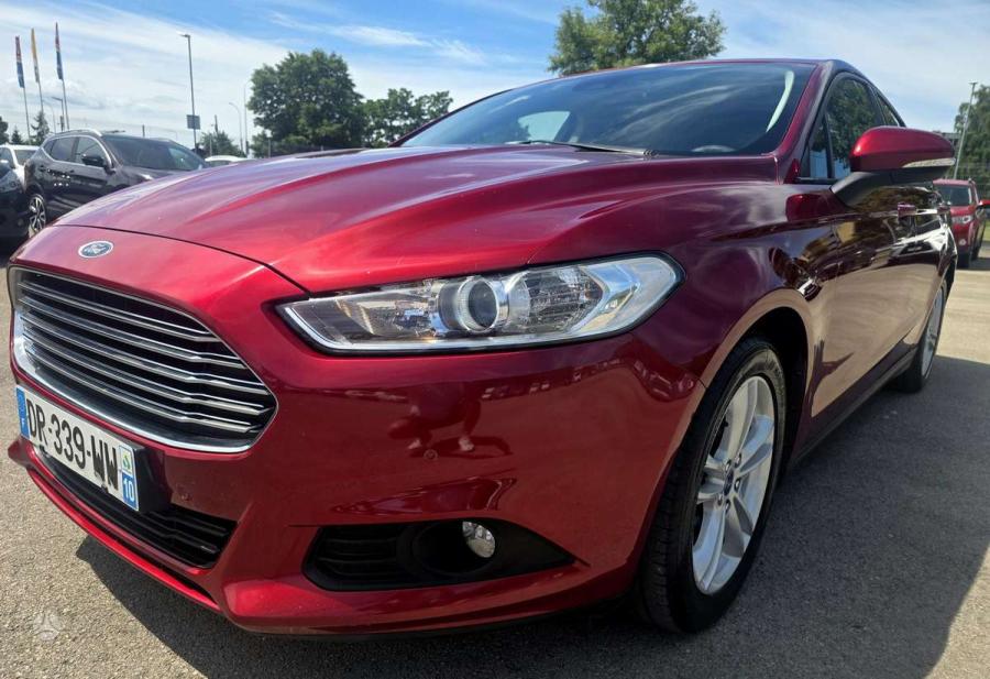 Sarkans Ford Mondeo 2015 Marijampole, ar dzinēja tilpumu 1.56 L un nobraukumu 201 tūkst. km par 6350 €, foto 8 vietnē AUTOMOTO.COM.LV