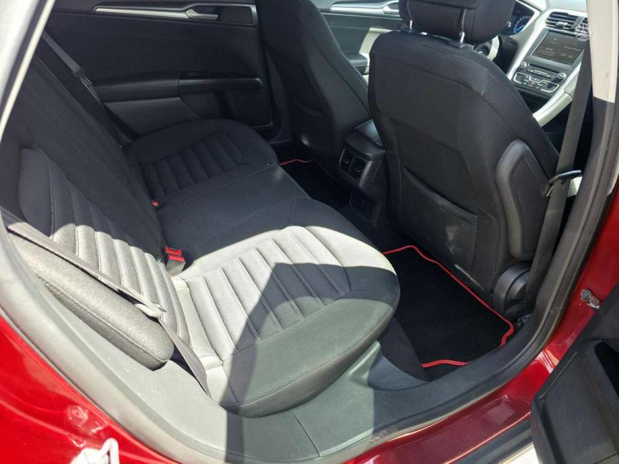 Sarkans Ford Mondeo 2015 Marijampole, ar dzinēja tilpumu 1.56 L un nobraukumu 201 tūkst. km par 6350 €, foto 11 vietnē AUTOMOTO.COM.LV