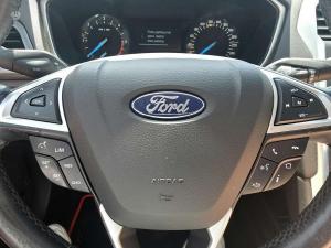 Sarkans Ford Mondeo 2015 Marijampole, ar dzinēja tilpumu 1.56 L un nobraukumu 201 tūkst. km par 6350 €, foto 16 vietnē AUTOMOTO.COM.LV