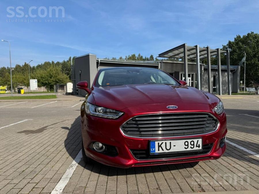 Red Ford Mondeo 2016 in Riga, with an engine capacity of 2.00 L and mileage of 212 thousand km for 7500 €, photo 3 on AUTOMOTO.COM.LV