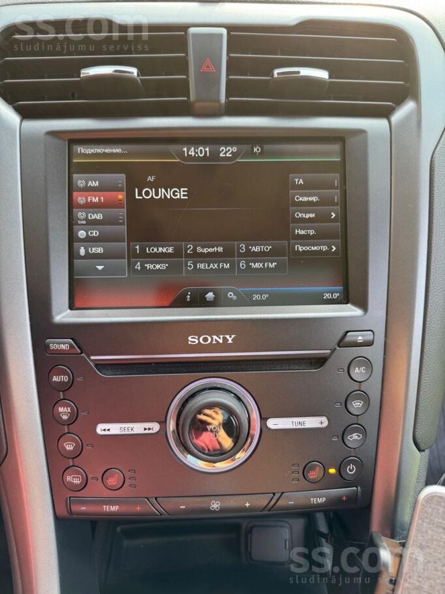 Red Ford Mondeo 2016 in Riga, with an engine capacity of 2.00 L and mileage of 212 thousand km for 7500 €, photo 7 on AUTOMOTO.COM.LV