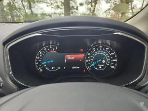 Sarkans Ford Mondeo 2016 Šauļi, ar dzinēja tilpumu 2.00 L un nobraukumu 200 tūkst. km par 2595 €, foto 10 vietnē AUTOMOTO.COM.LV