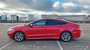 Sarkans Ford Mondeo 2020 Viļņa, ar dzinēja tilpumu 2.00 L un nobraukumu 43 tūkst. km par 22900 €, foto 13 vietnē AUTOMOTO.COM.LV