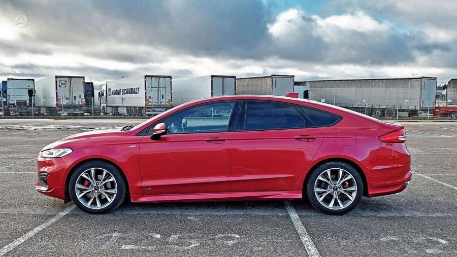 Sarkans Ford Mondeo 2020 Viļņa, ar dzinēja tilpumu 2.00 L un nobraukumu 43 tūkst. km par 22900 €, foto 13 vietnē AUTOMOTO.COM.LV